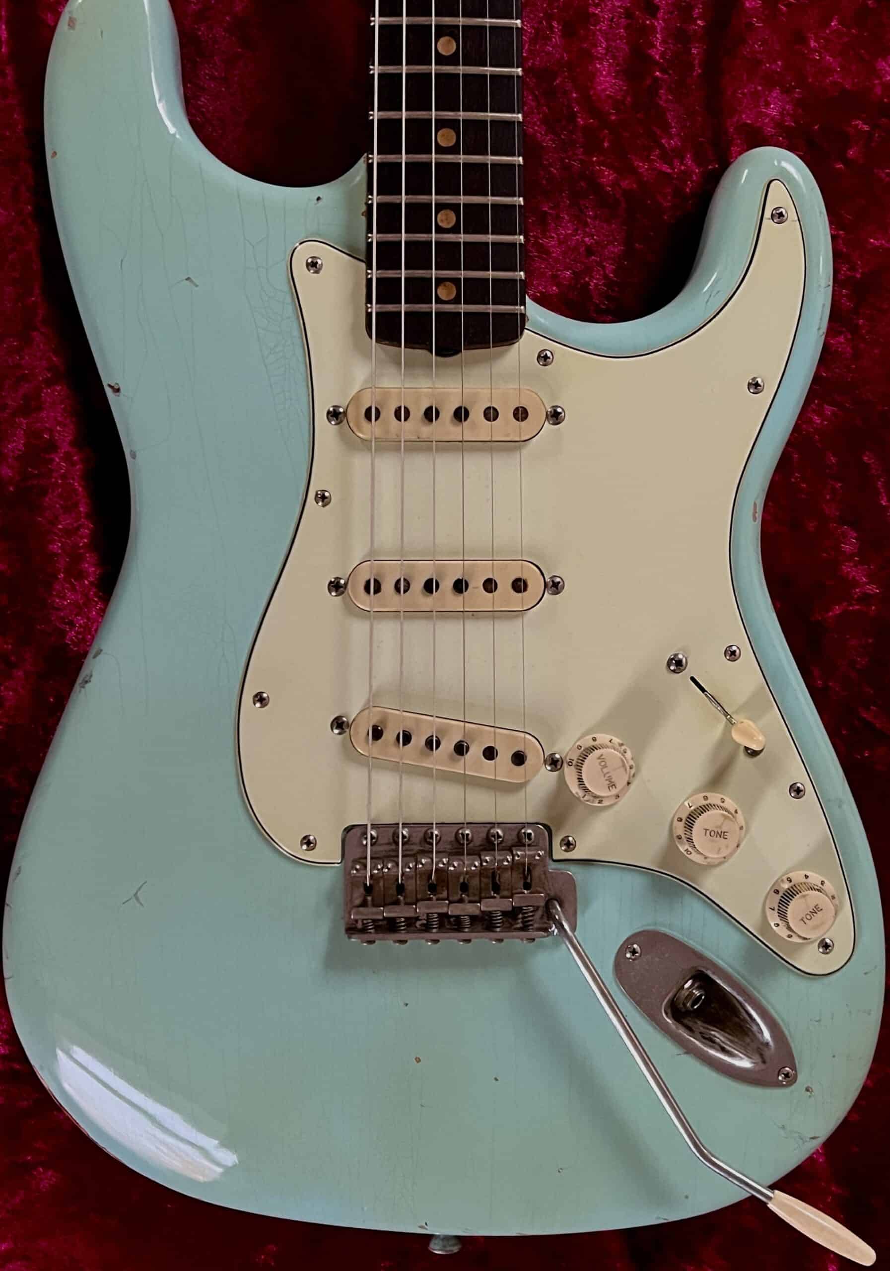 Regent 7 - The finest relic and aged guitars available